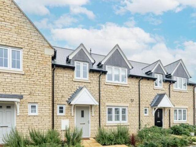 Olivers Close, Long Hanborough, 4 Bedroom Terraced