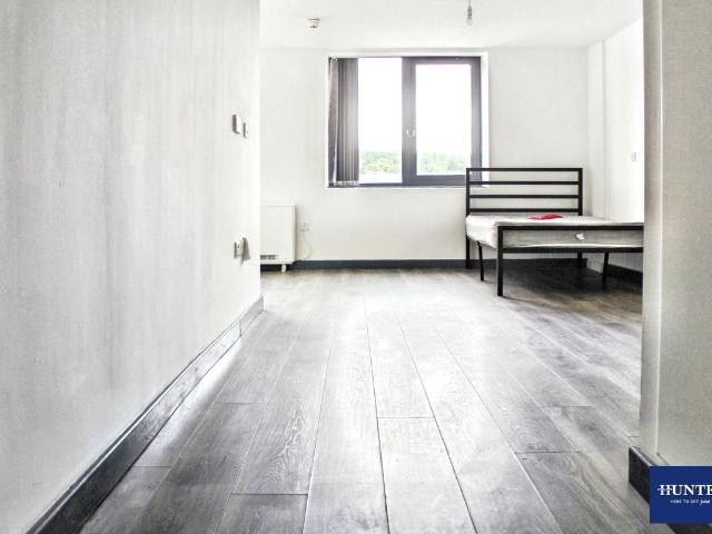 Olicana House, Chapel Street, Bradford BD1, Studio to rent, £475 pcm | PrimeLocation