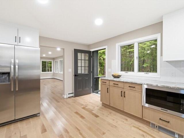 Olsen Ln, Wolfeboro, Home For Sale