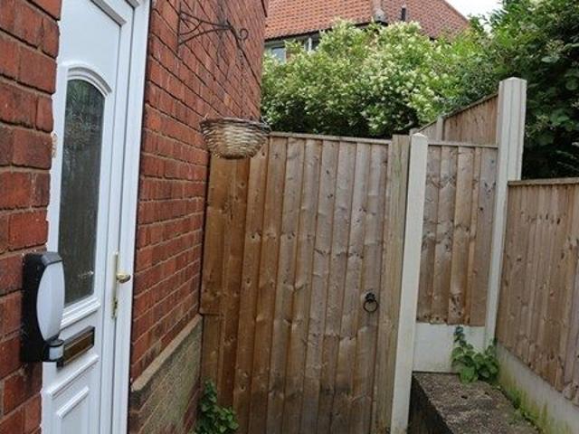 Olton Avenue, Beeston, Nottingham NG9, 2 bed end terrace house to rent, £1,010 pcm | PrimeLocation