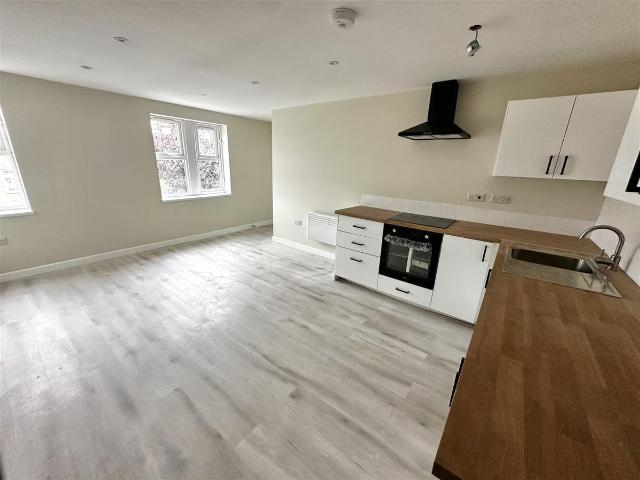 Olton Bridge, 245 Warwick Road, Solihull B92, 1 bed flat to rent, £825 pcm | PrimeLocation