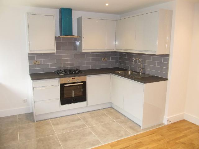 Olympia House, The Ridgeway, Iver, Buckinghamshire SL0, 1 bed flat to rent, £1,200 pcm | PrimeLocation