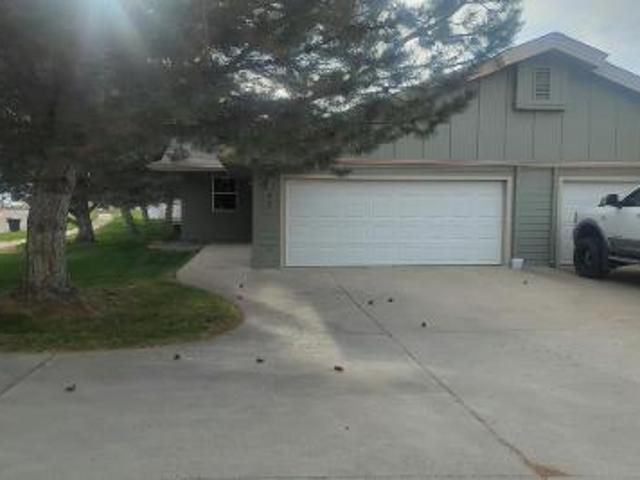 Olympic Blvd Apt 40