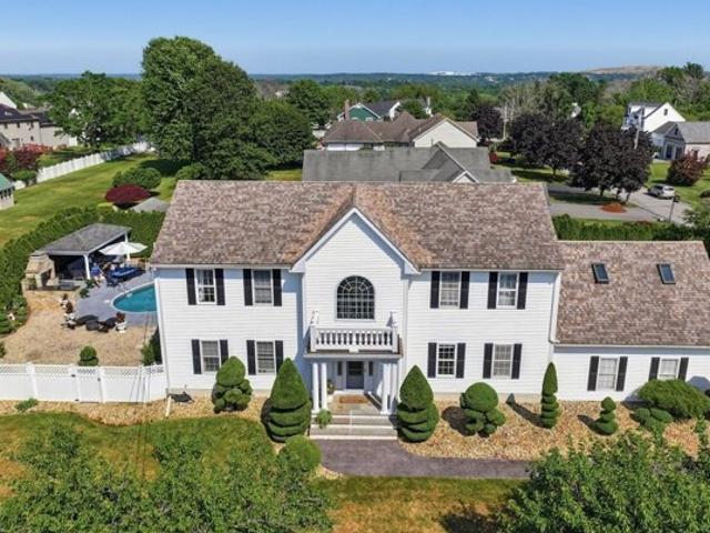 Olympic Rd, Somerset, Home For Sale