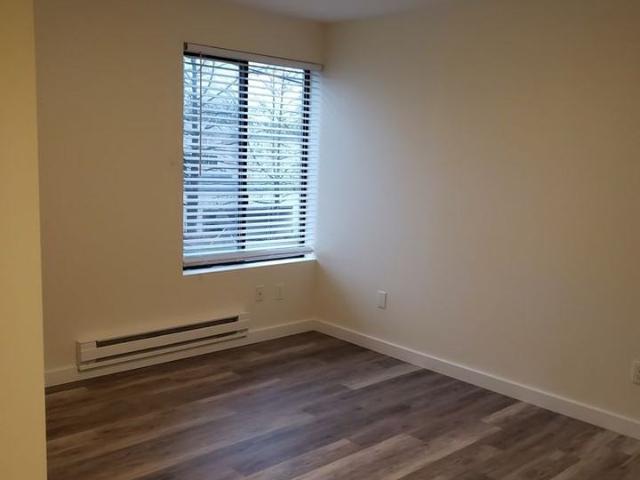 Olympic View Apartments 1 Bedroom Apartment for Rent at 9800 5th Ave Ne, Seattle, WA 98115 Maple Leaf