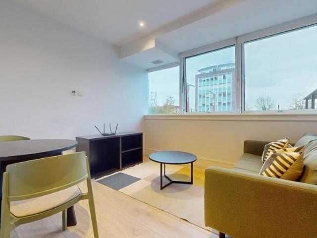 Olympic Way, Wembley HA9 1 bed flat to rent £1,775 pcm £410 pw