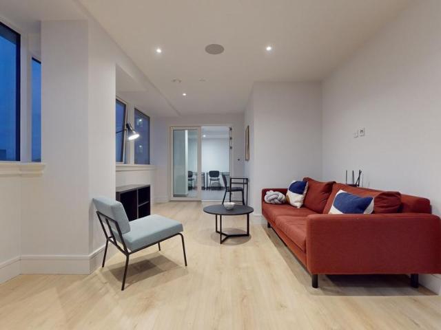 Olympic Way, Wembley HA9 3 bed flat to rent £3,100 pcm £715 pw