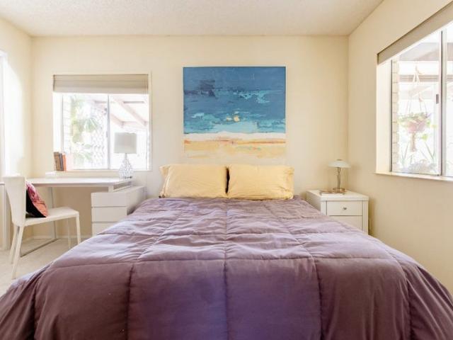ॐ Peaceful Room 4 Solo Guest Views of 4 Peaks