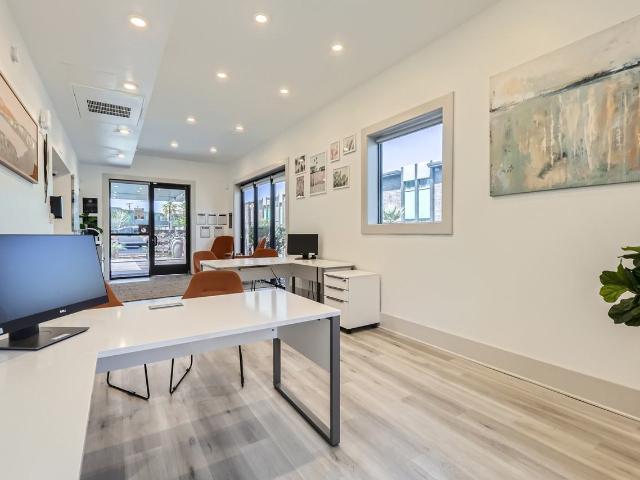 Omnia on Thomas Studio Apartment for Rent at 1645 E Thomas Rd, Phoenix, AZ 85016