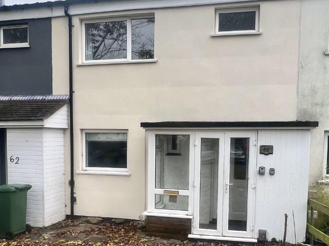 Ombersley Close Room 1