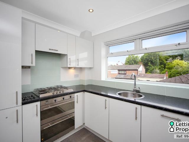Ombersley Road, Halesbury Court, Ombersley Road, Halesowen, West Midlands B63, 2 bed flat to rent, £975 pcm | PrimeLocation