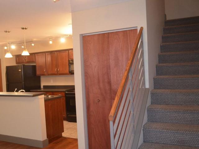 Omega 252 N. Walnut St. 3 Bedroom Apartment for Rent at 252 N Walnut St, Bloomington, IN 47404 Old Northeast