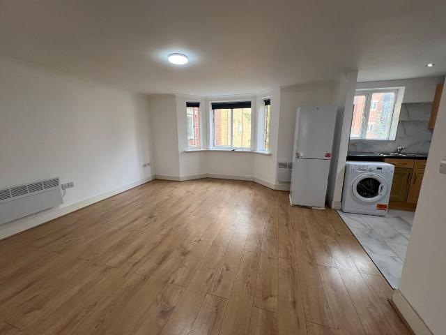 Omega Court, Romford, Romford, Essex RM7, 2 bed flat to rent, £1,800 pcm | PrimeLocation