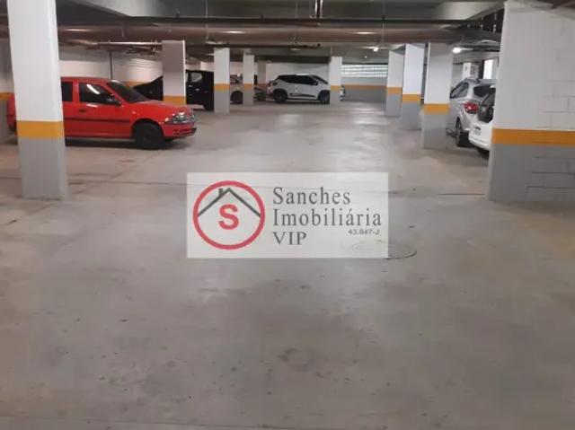 Apartamento a venda próximo ao metrô belem, com 3 dormitórios. Andar alto, vaga de garagem, varanda