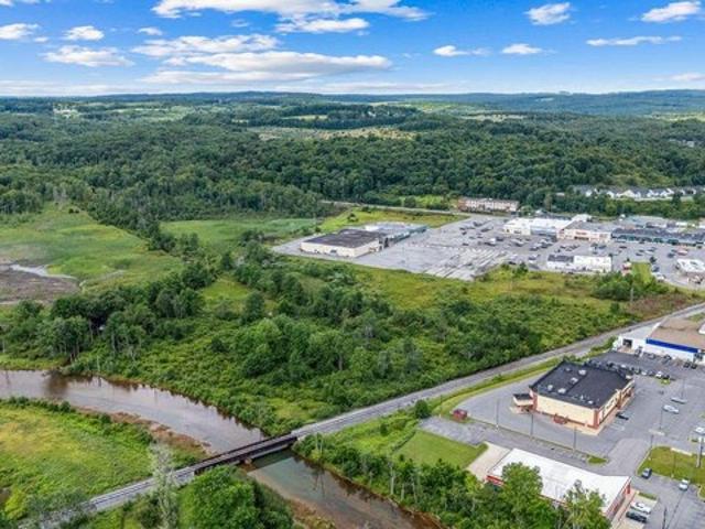 On N Front St, Philipsburg, PA 16866
