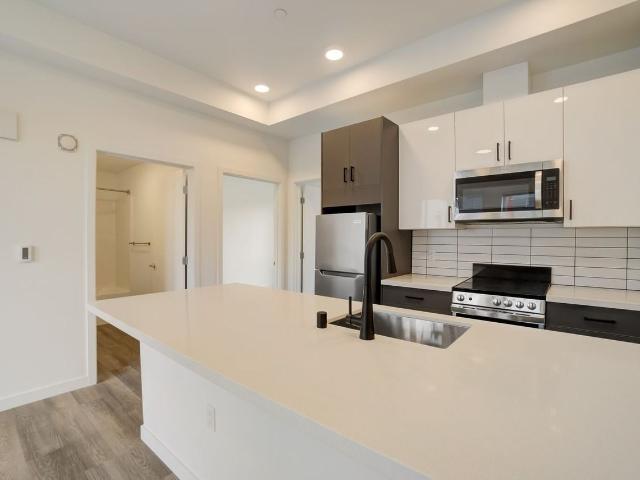 Ondine 2 Bedroom Apartment for Rent at 2210 Eastlake Ave E, Seattle, WA 98102 Eastlake