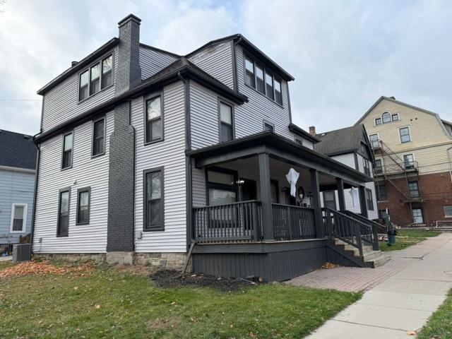 ONE11 YPSILANTI PARK Studio Apartment for Rent at 701 701 705 EMMET ST, Ypsilanti, MI 48197
