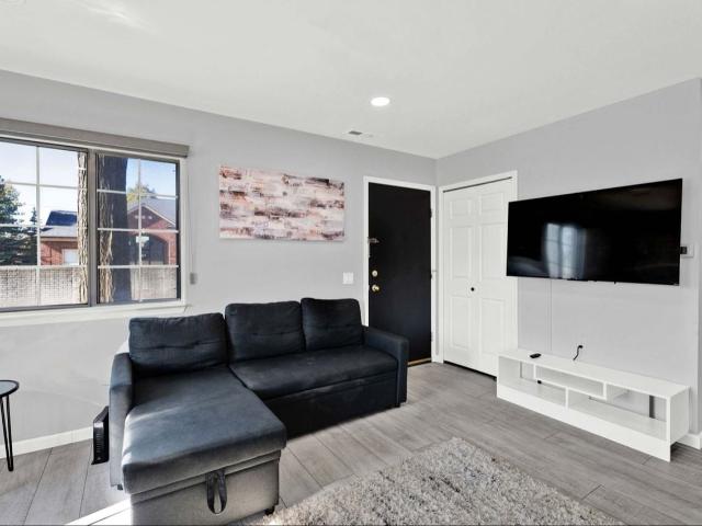 ONE11 COLLECTION CLINTON TWP 1 Bedroom Apartment for Rent at 23225 Deanhurst St, Mount Clemens, MI 48035 Clinton Township