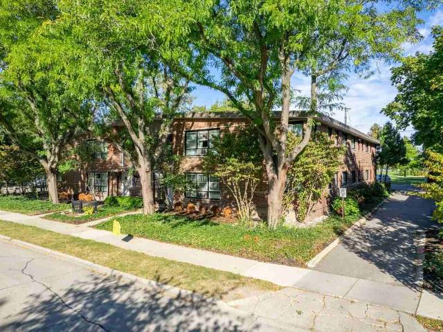 ONE11 COLLECTION ROYAL OAK 1 Bedroom Apartment for Rent at 3382 Harvard Rd, Royal Oak, MI 48073