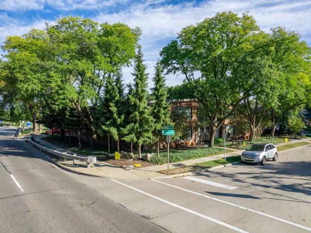 ONE11 COLLECTION ROYAL OAK 1 Bedroom Apartment for Rent at 3382 Harvard Rd, Royal Oak, MI 48073