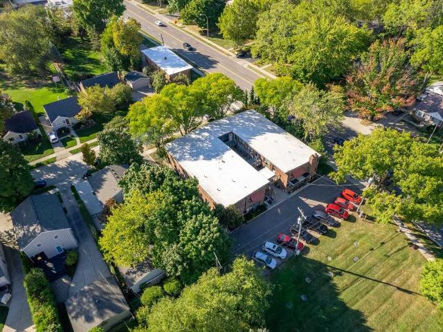 ONE11 COLLECTION ROYAL OAK 1 Bedroom Apartment for Rent at 3382 Harvard Rd, Royal Oak, MI 48073