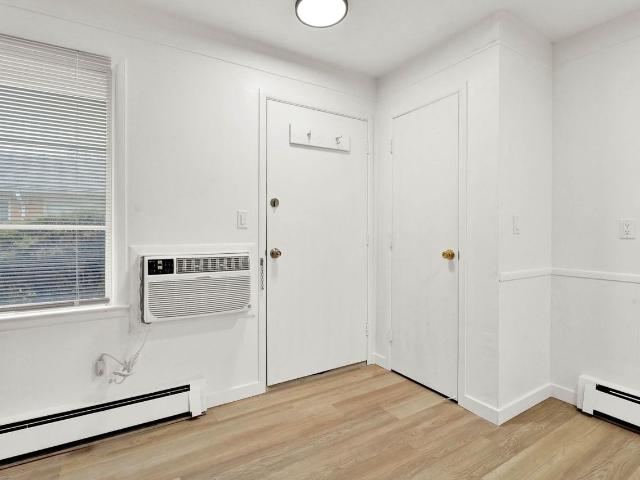 ONE11 CLINTON FLATS 1 Bedroom Apartment for Rent at 19859 Nicke St, Mount Clemens, MI 48035 Clinton Township