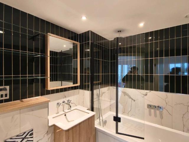 One Clapham Junction 4 Room 2