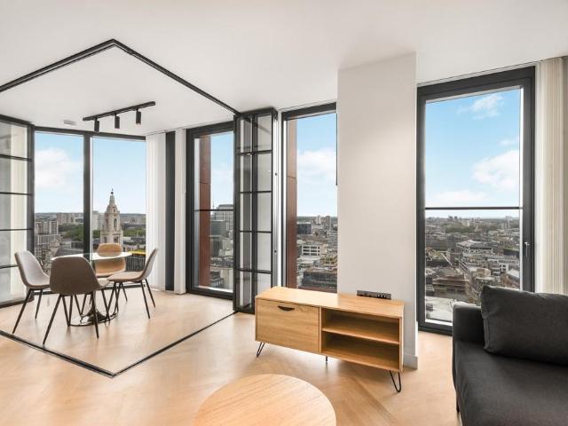 One Crown Place, London EC2A 1 bed apartment to rent £4,290 pcm £990 pw