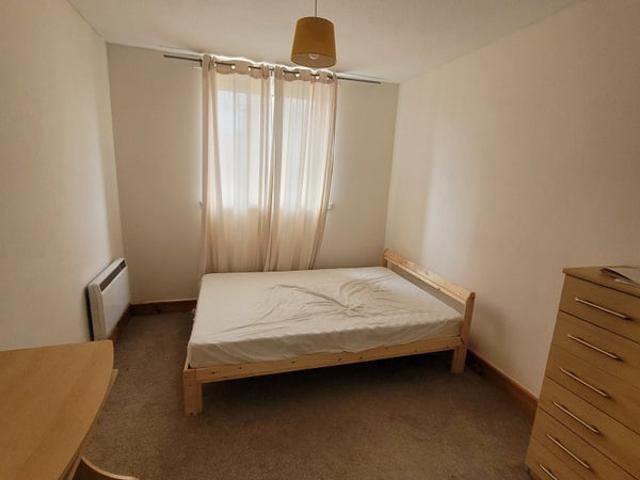 One Amazing Double bedroom near city center