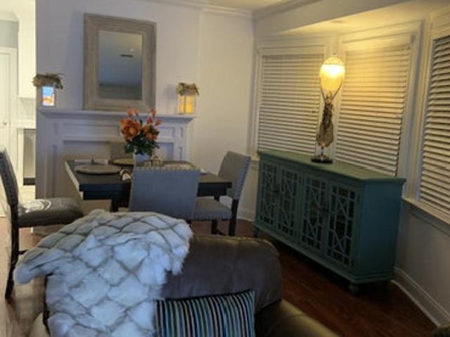 One and a half room available, for $1350