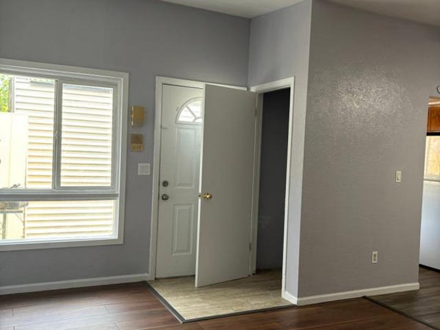 One Bed One Bath Condo for Rent