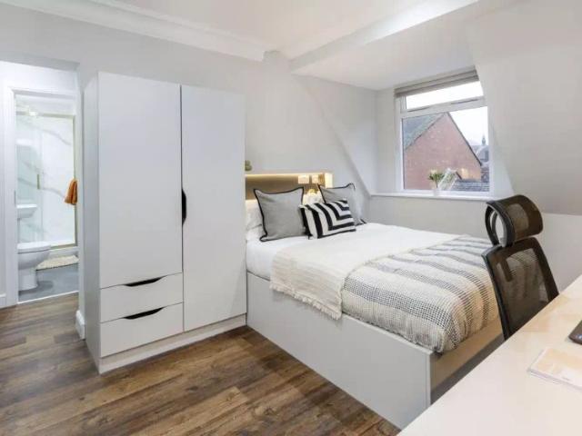 One Bed Apartment