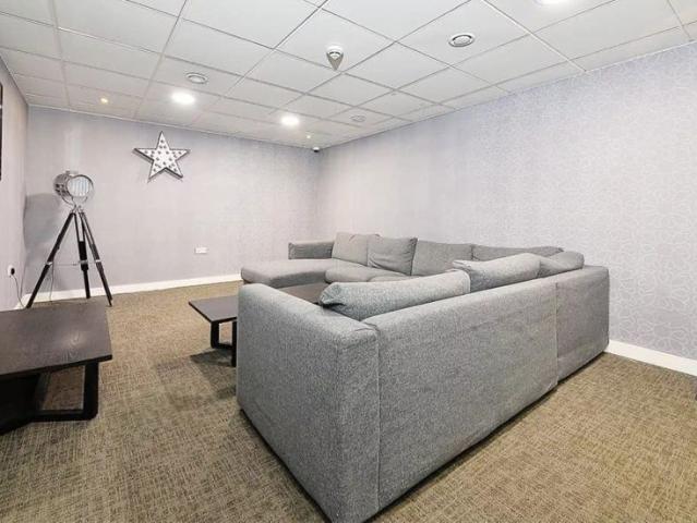 One Bed Apartment