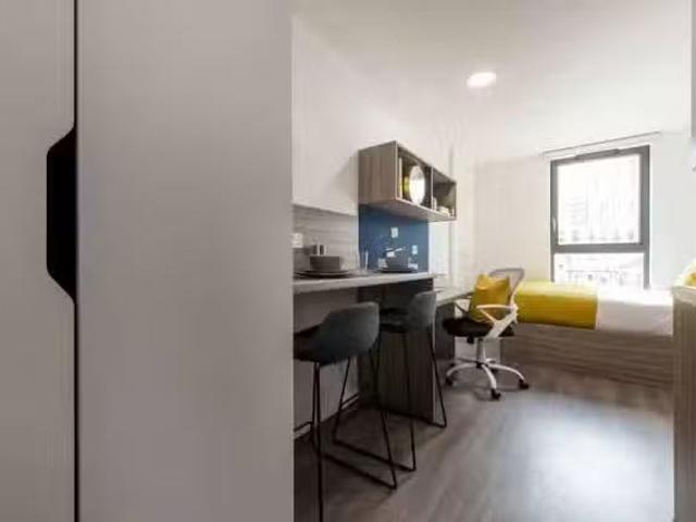 One Bed Apartment