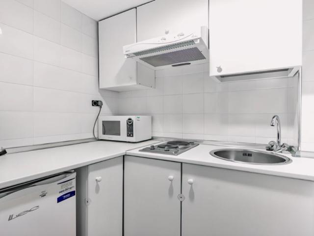 One Bed Apartment with extra twin bed