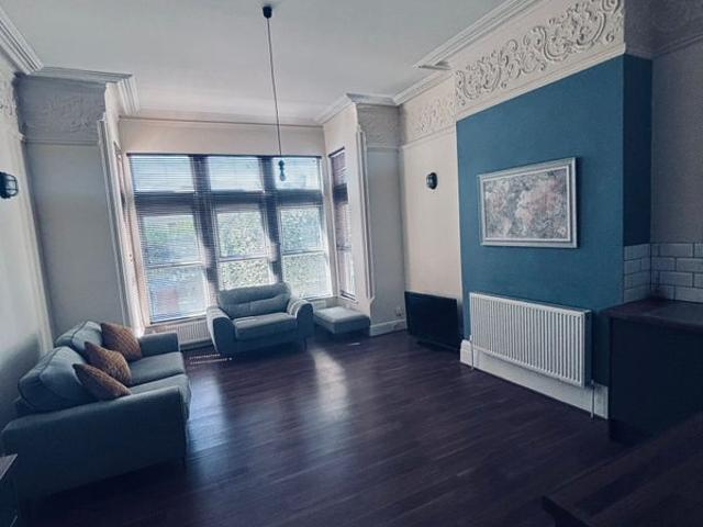 One bed furnish Apartment in Mapperley NG3