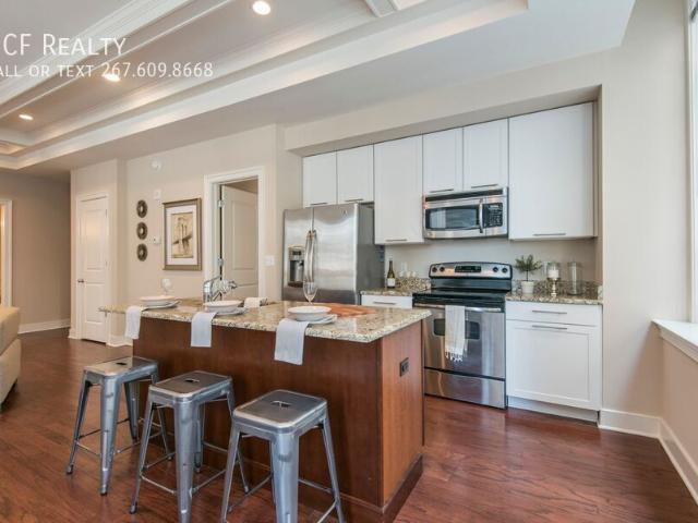 One Bed Rittenhouse Square Apartment