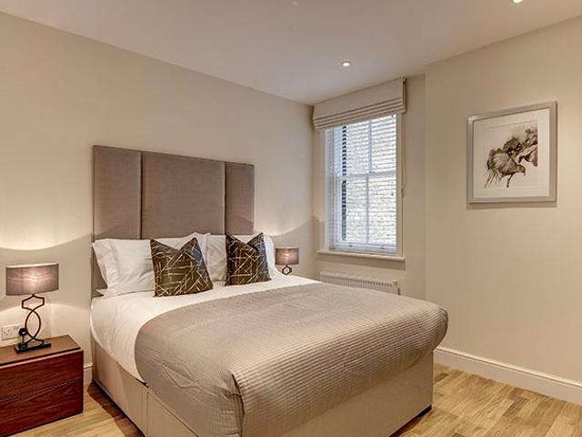 One bedroom – 1 bathroom Lower Ground floor Size: 526 sq ft