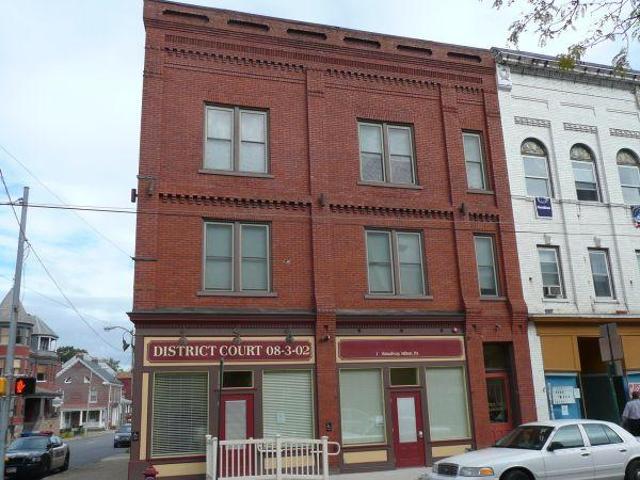 One Bedroom, 3rd floor Milton, PA map