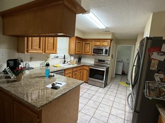 One Bedroom w/ Furniture