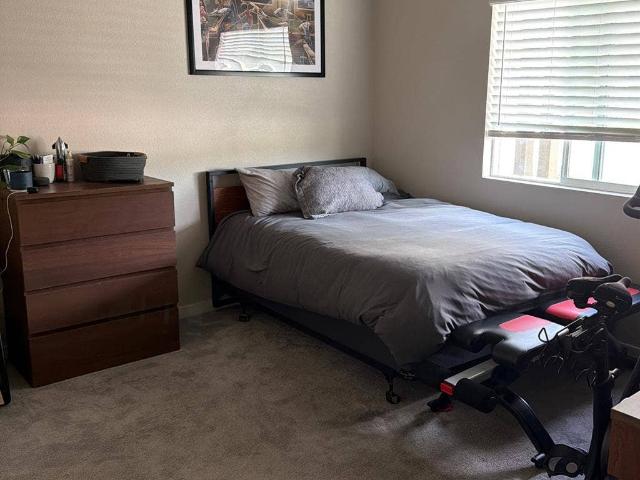 One bedroom with bathroom furnished