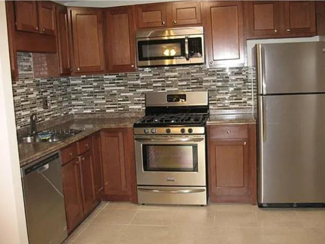 One Bedroom with Bonus Room