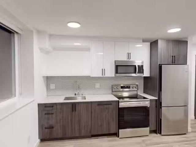 One Bedroom ALNA Ballard