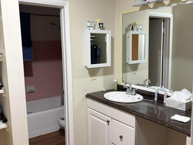 One bedroom all utilities included 500 Victoria Pa