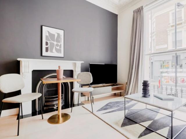 One Bedroom Apartment