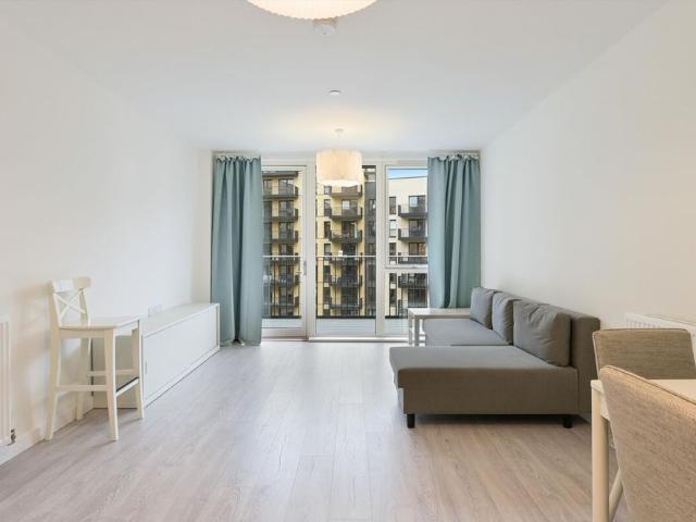 One bedroom apartment in Caturra Court, Hayes