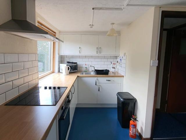 One bedroom apartment in a city centre
