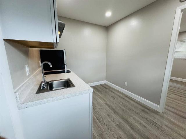 One Bedroom Apartment NEW