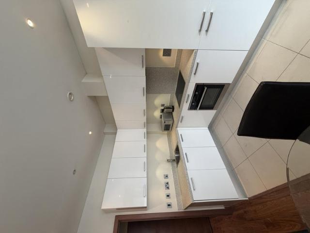 One Bedroom Apartment with Private Balcony –