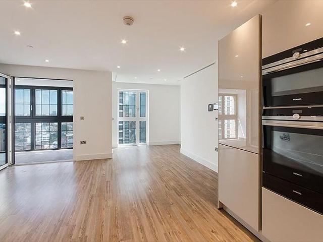 One bedroom apartment to rent in Aldgate